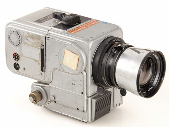 Hasselblad 500 EL Camera : on lui doit les photos vintages de la NASA ...