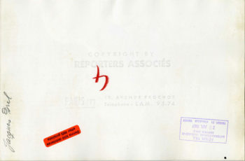 Jacques Brel et sa fidèle cigarette, portrait vintage - Photo Memory